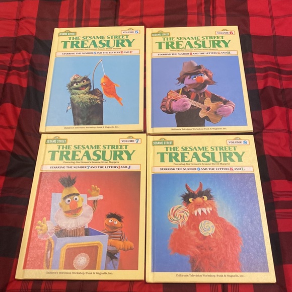Sesame Street | Other | Vintage The Sesame Street Treasury 5 Book ...